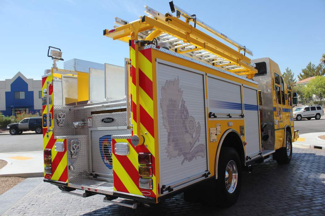 1652 Clark County Fire Department - 2005 Pierce Quantum Refurbishment ...